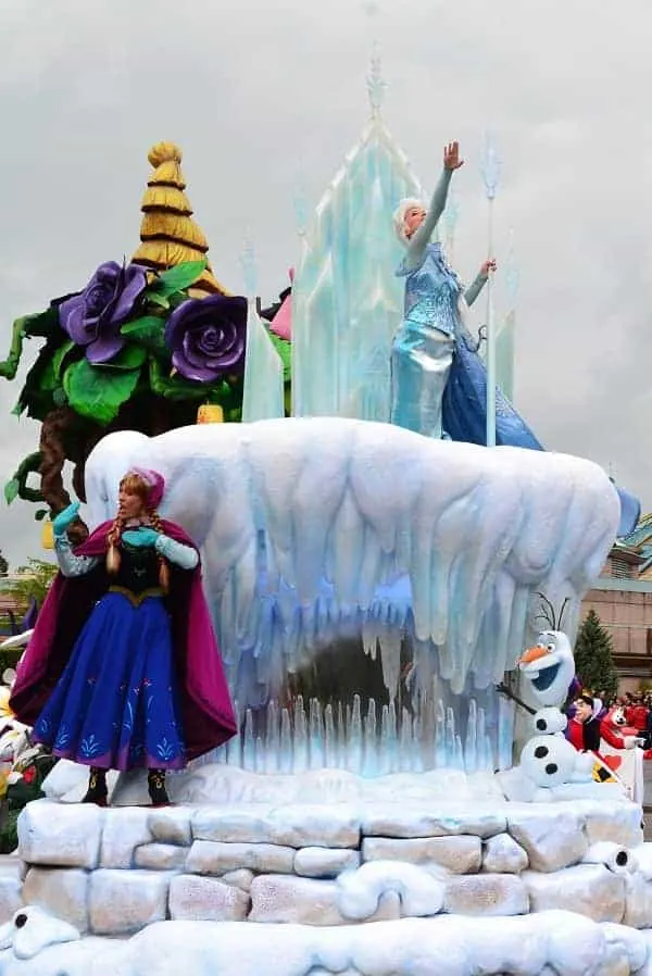Don't Miss the Disneyland Paris Parade