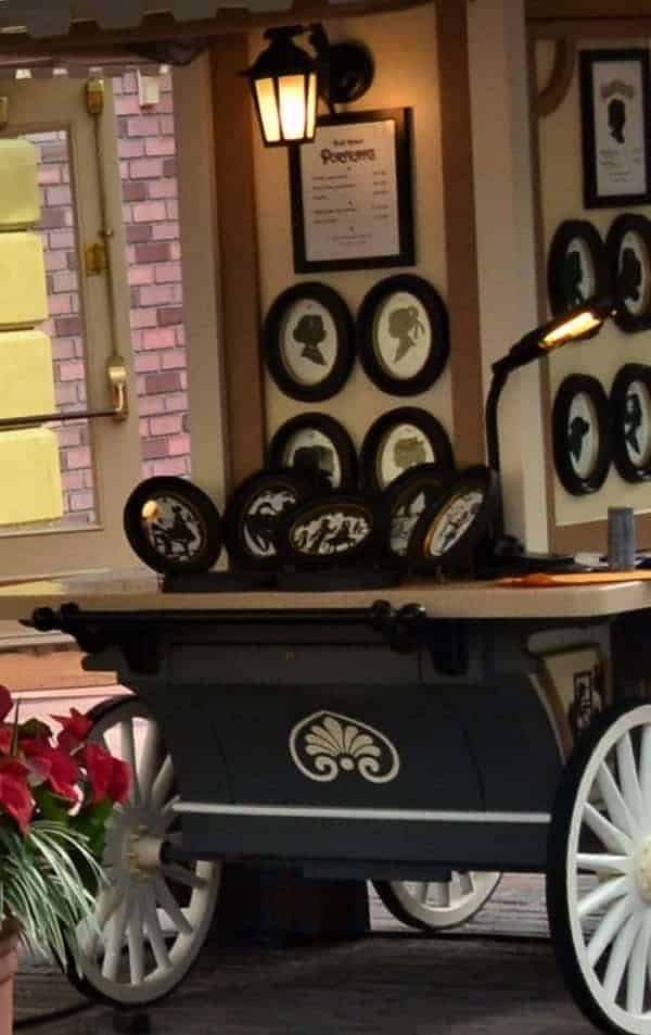 Disney Portrait Cart