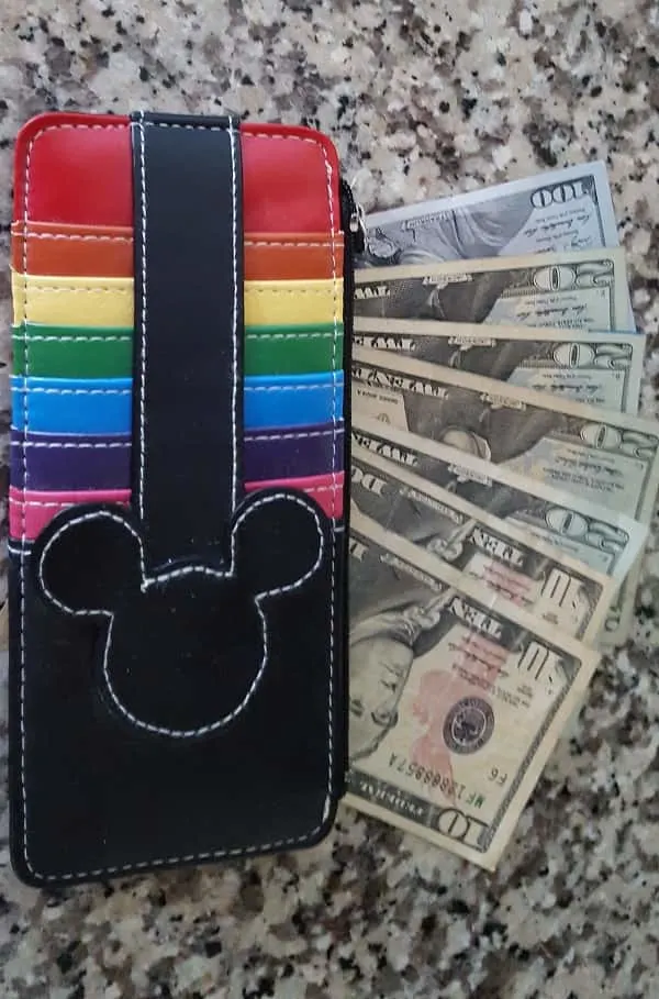 Cheapest way to go to Disney World