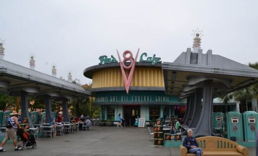 7 BEST Things to Do in Cars Land