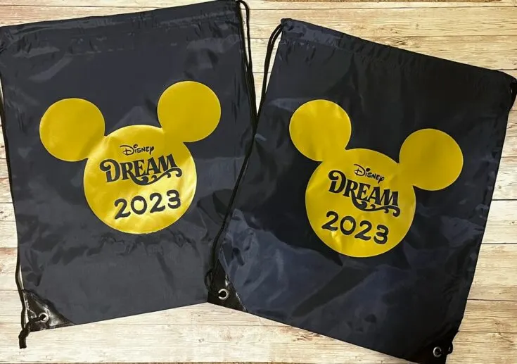 50 Disney Fish Extender Gifts from Etsy