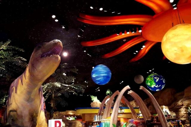 T-Rex: Disney Springs Dinosaur-Themed Restaurant