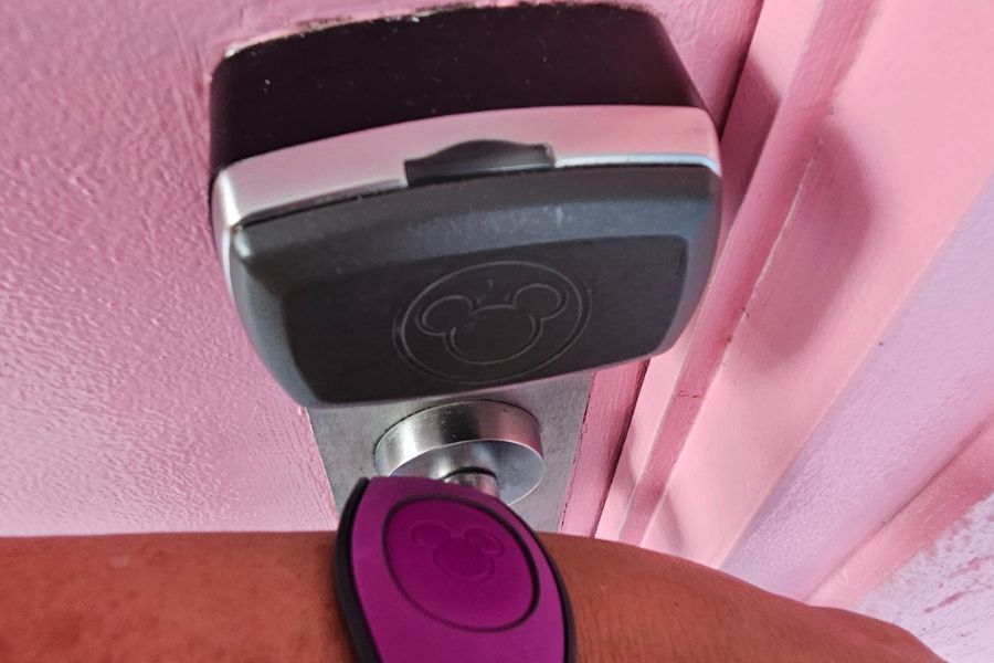 Everything You Need to Know about the NEW Disney MagicBand+