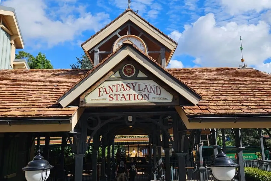 Magic Kingdom Map 2024 - Disney Insider Tips