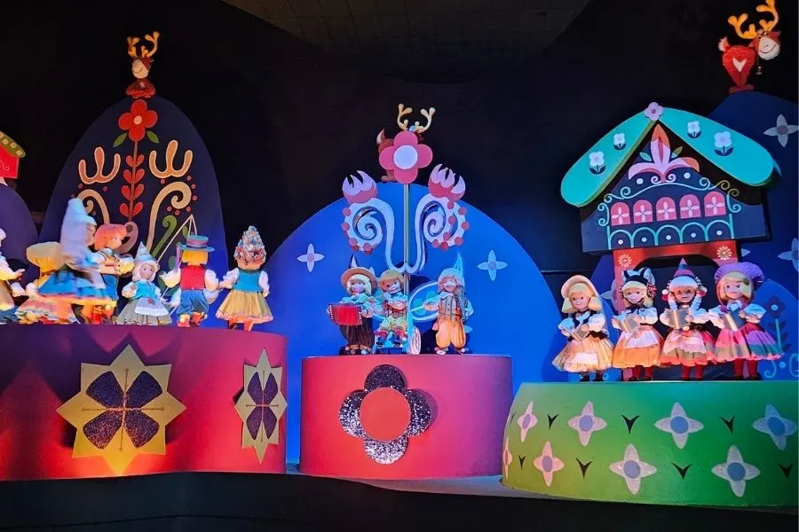 10 Best Magic Kingdom Rides - Disney Insider Tips